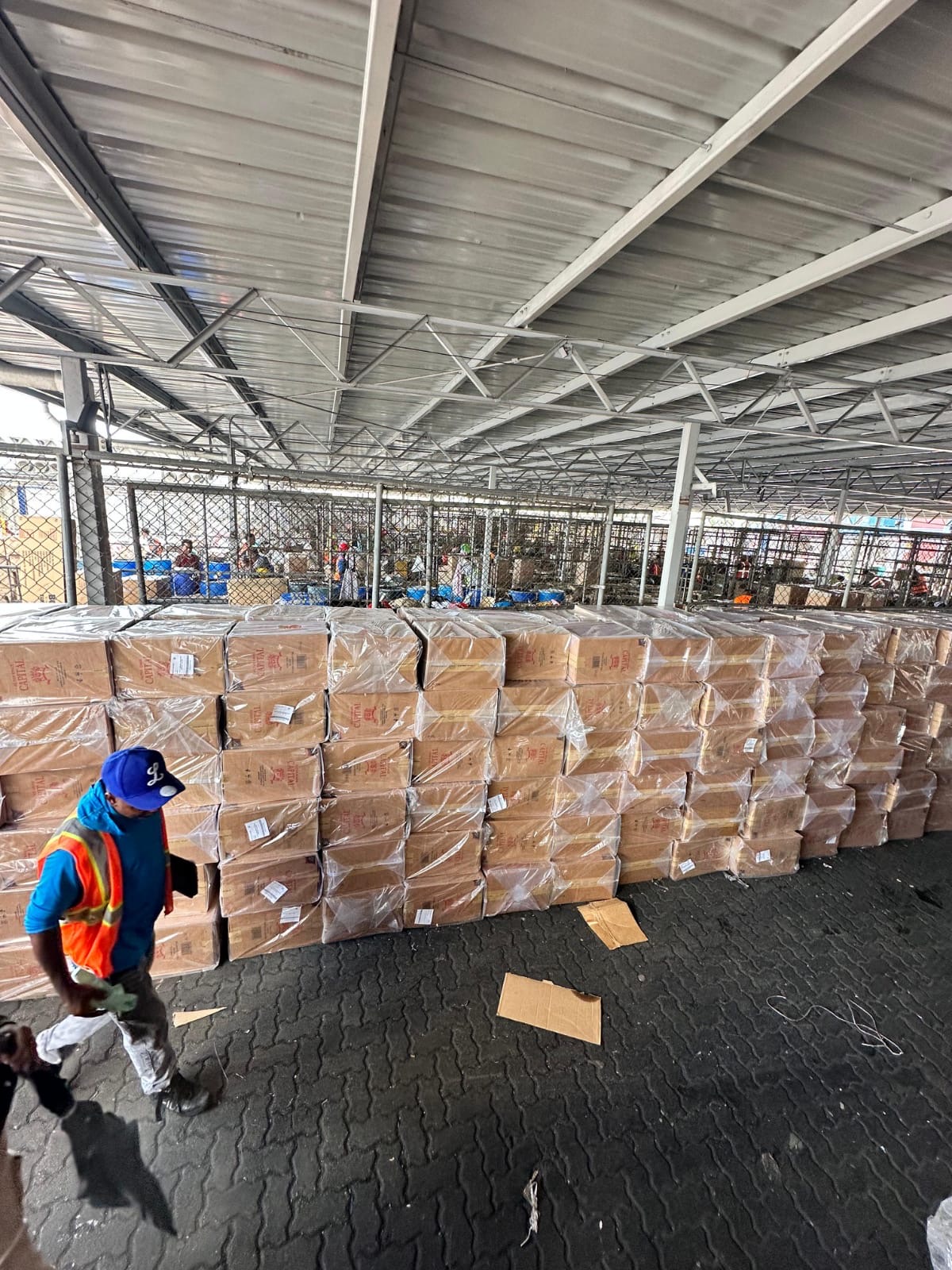 Aduanas detecta millones de cigarrillos y municiones en contrabando - PincelDigital.do