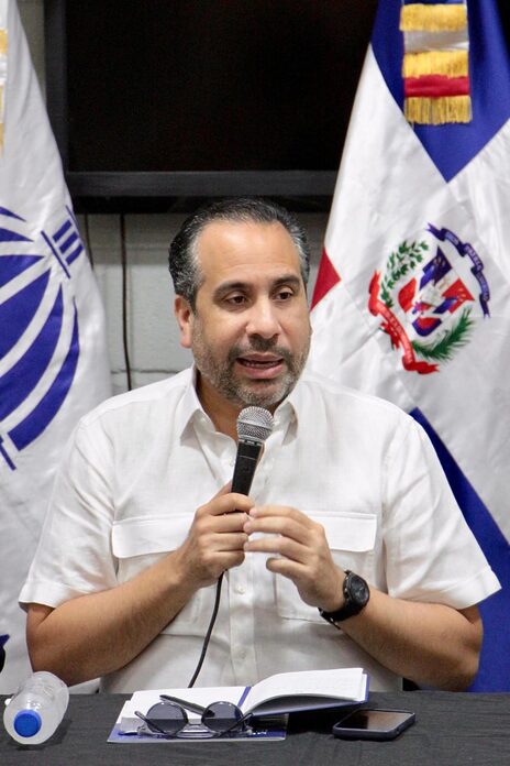 Alberto Rodríguez traza plan para reapertura CIDE en Moca ...