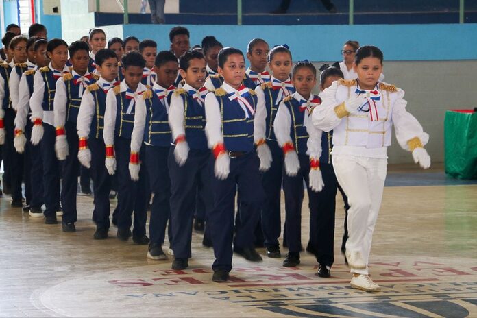 INEFI impulsa valores patrios y disciplina con gran Festival Nacional ...