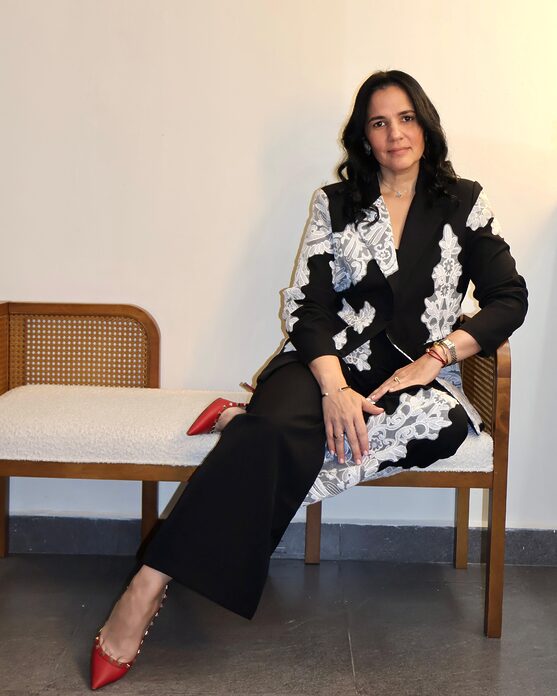 Clara Villanueva: De abogada a creadora de The Brow Place, una marca ...